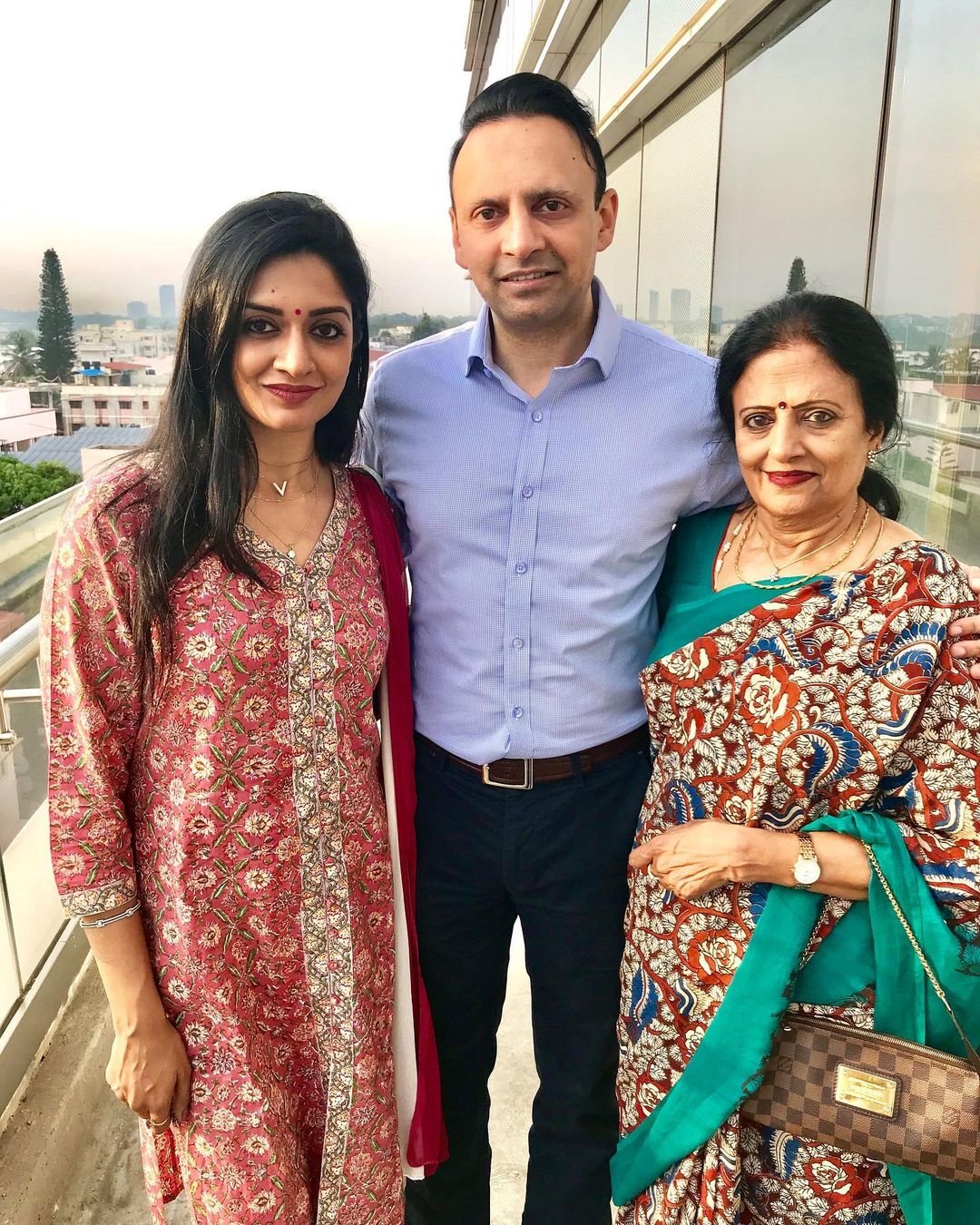 Vimala Raman Biography, Physical Status, Age, Height, Education, Family ...